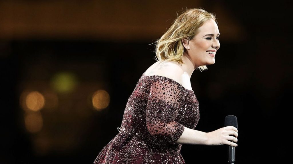 ADELE SE HACE TENDENCIA POR SU PÉRDIDA DE PESO - Al Aire Noticias